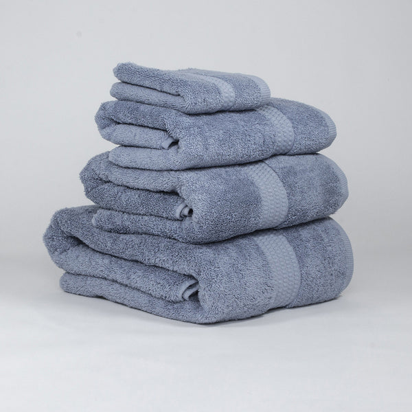 Toalla de baño 700gr Azul Índigo – Tramas+